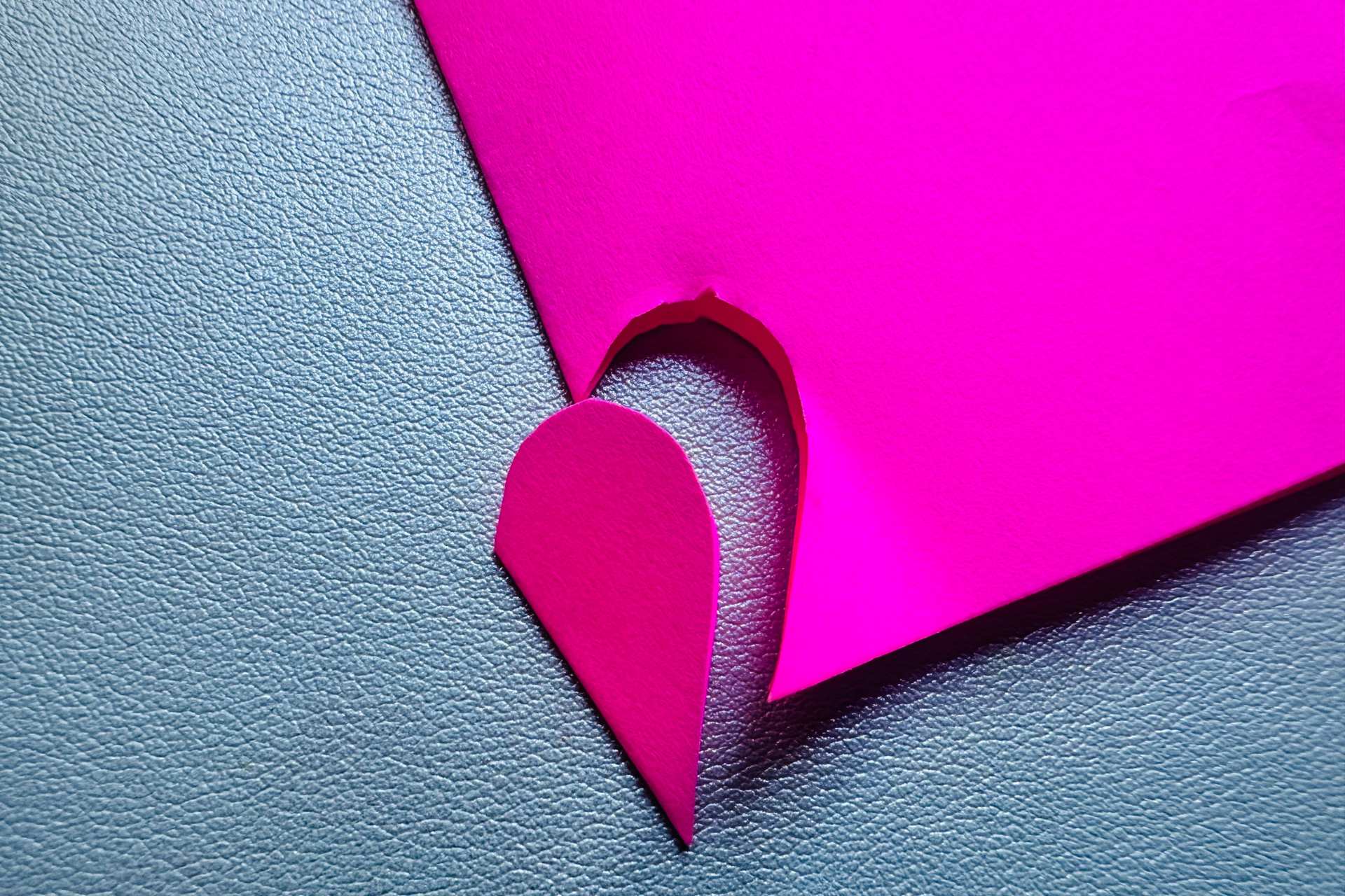 Valentine’s Handprint Craft | Fingerprint Tree Craft | Lightly Sketched